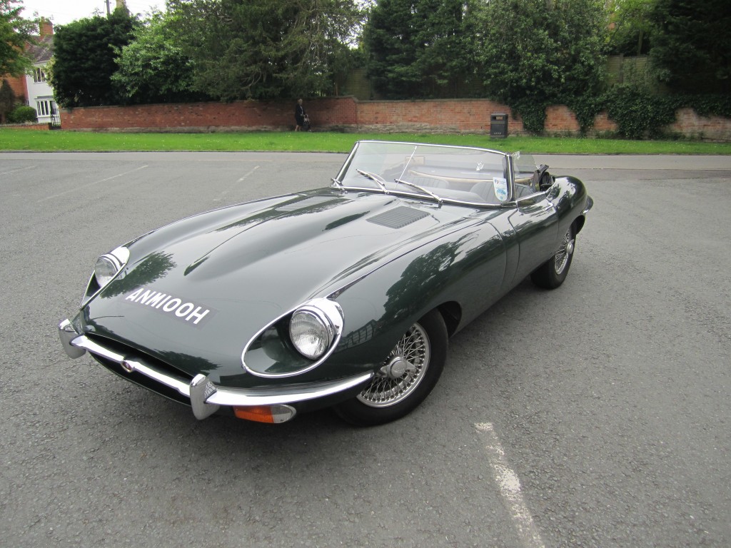 Jaguar E-Type Series 1.5 Convertible - ClassicCarsDriven.com